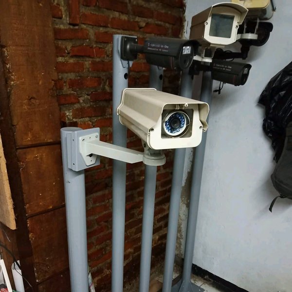 Tiang CCTV | Produk Kami | PABRIK TIANG